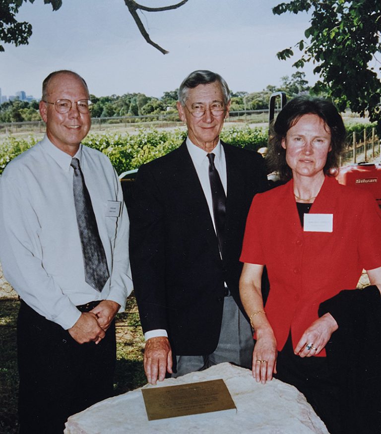 Dr Peter Dry AM : Scientist and Teacher - People of Wine: Ten Questions